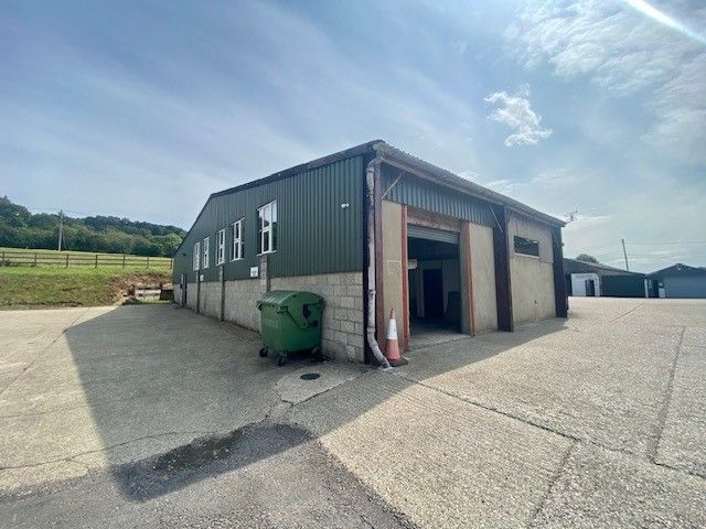 Light industrial to let in Units A Cold Ash Farm, Long Lane, Cold Ash ...