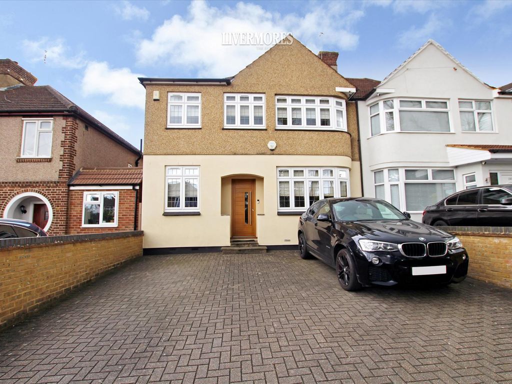 5 Bed Semi Detached House For Sale In Station Road Crayford Dartford
