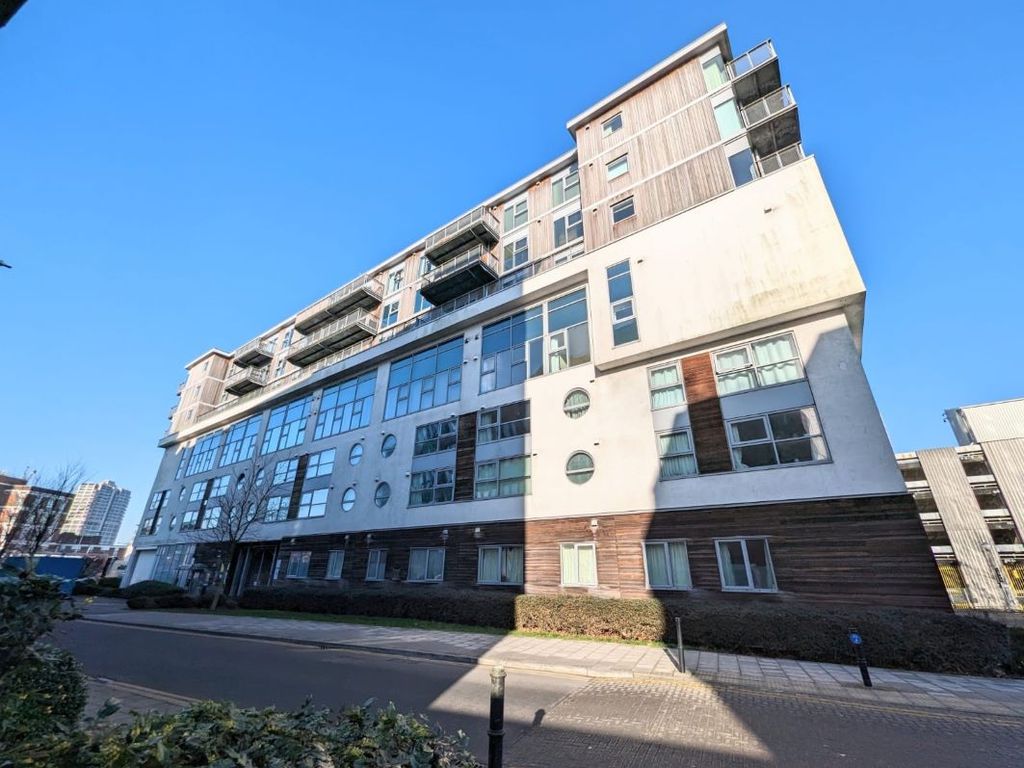 1 bed flat for sale in Paramount, 112 Paramount Beckhampton Street ...