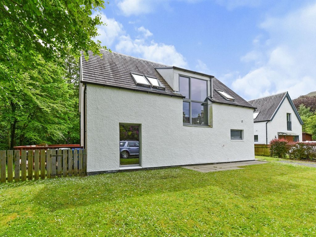 4 bed detached house for sale in Arrochar G83 - Zoopla