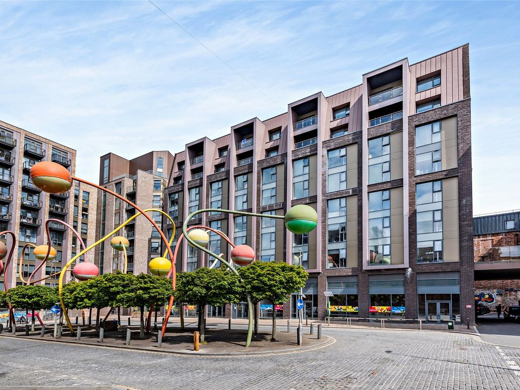 Studio for sale in Wolstenholme Square, Liverpool, Merseyside L1, £ ...