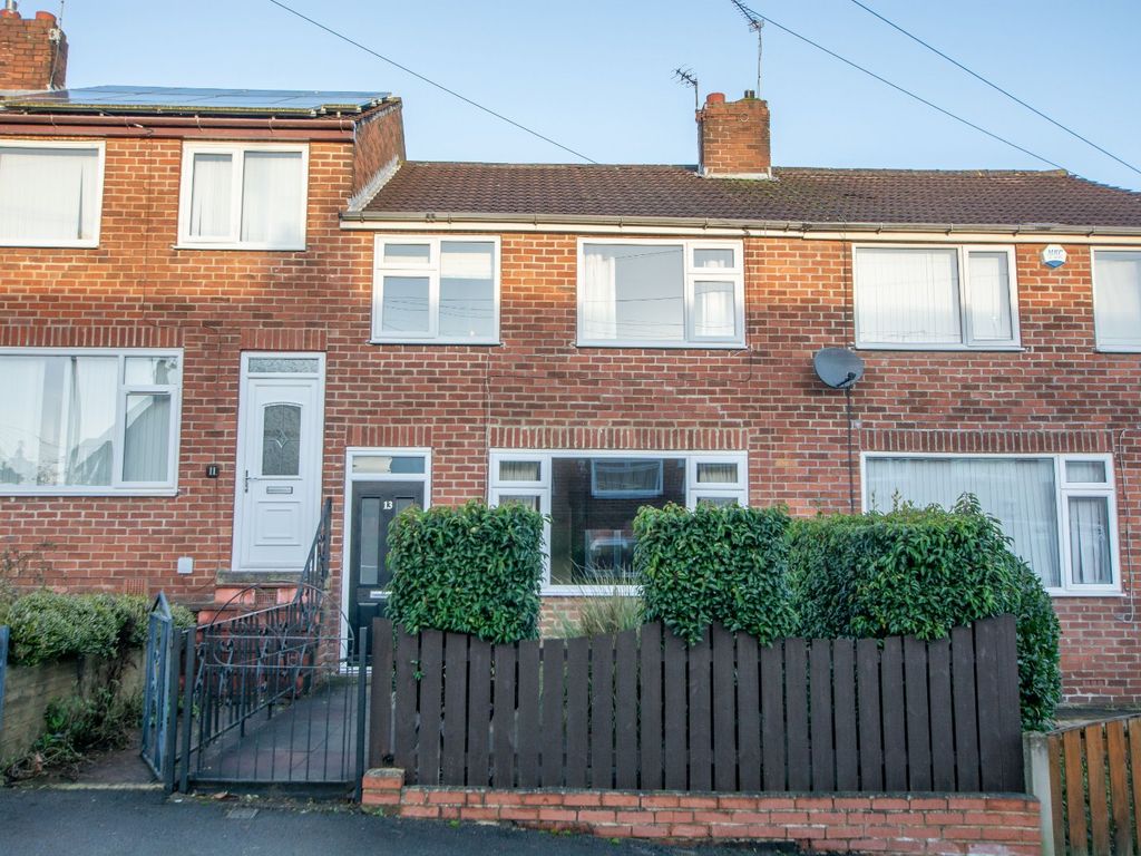 3 Bed Terraced House For Sale In Springfield Gardens Horsforth Leeds