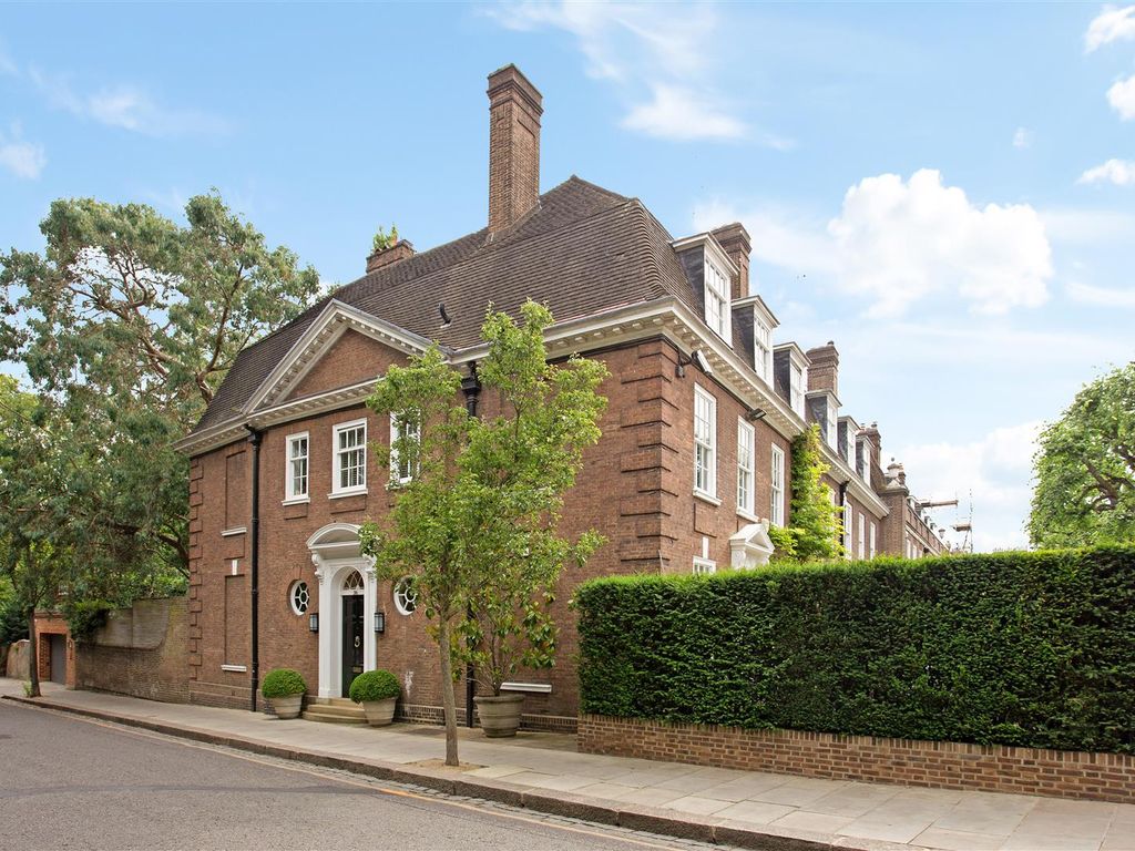 7 bed property for sale in Ilchester Place, Kensington, London W14, £ ...
