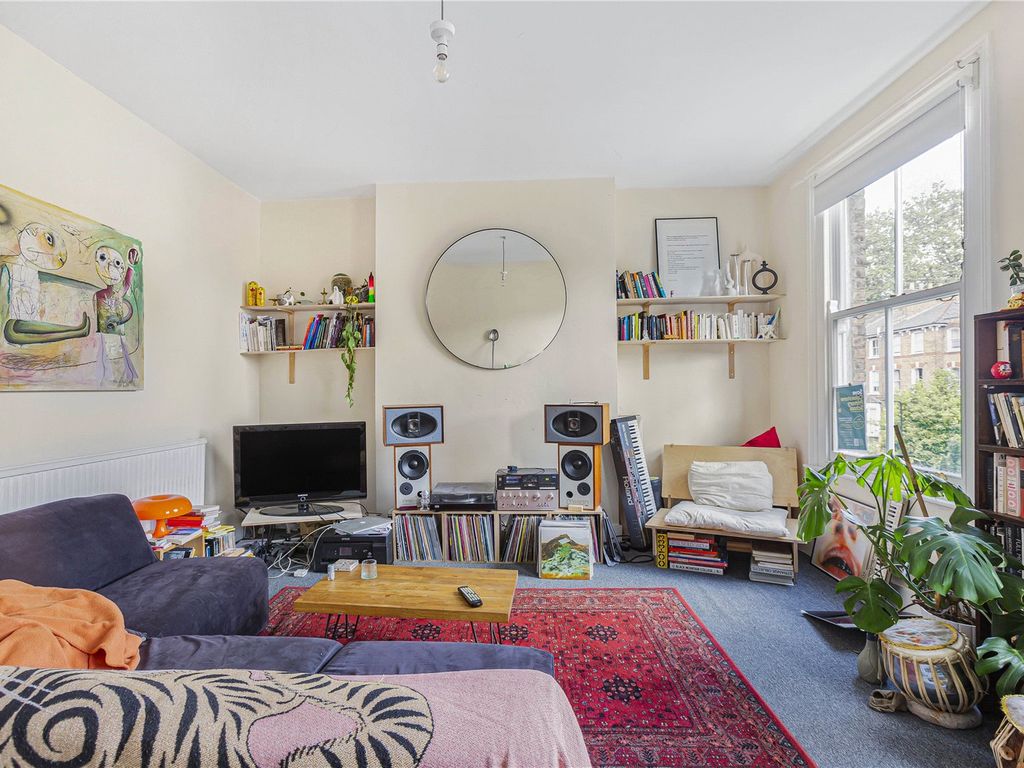 3 bed flat to rent in Colvestone Crescent, London E8 - Zoopla
