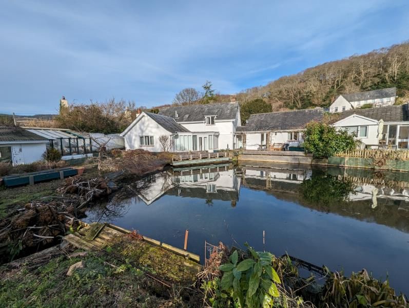 3 bed property for sale in Great House Street, Timberscombe, Minehead ...