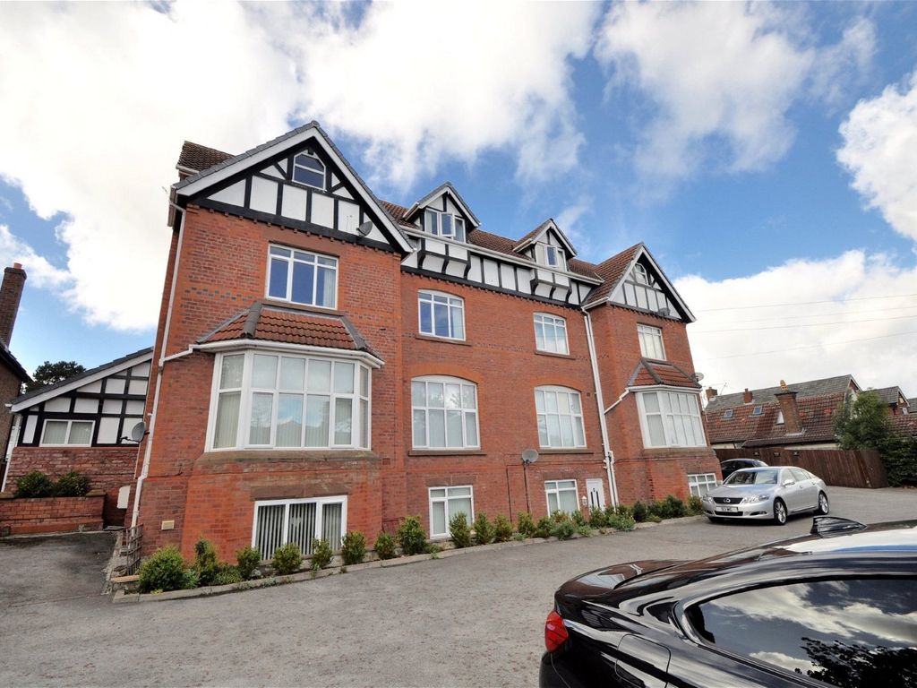 1 bed flat to rent in Shrewsbury Road, Prenton CH43, £675 pcm - Zoopla