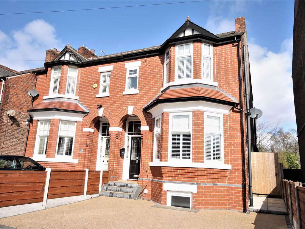 3 Bed Semi Detached House For Sale In Snowdon Road Ellesmere Park