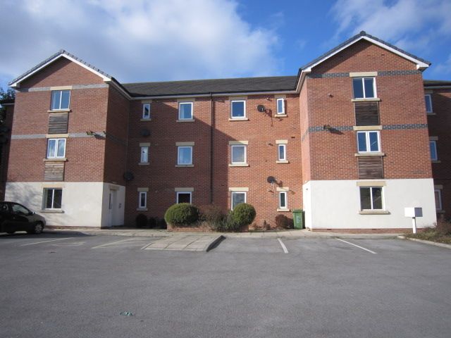 2 bed flat to rent in Vesper Road, Kirkstall, Leeds LS5 - Zoopla