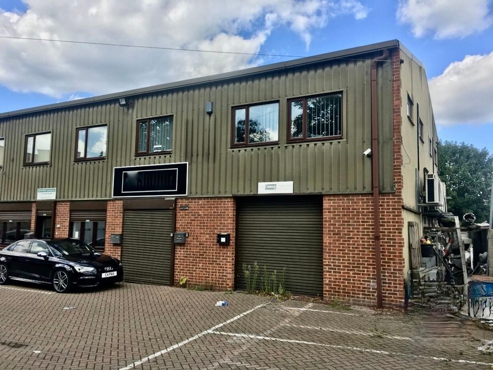 Retail premises to let in Regency House, Station Road, Harold Wood RM3 ...