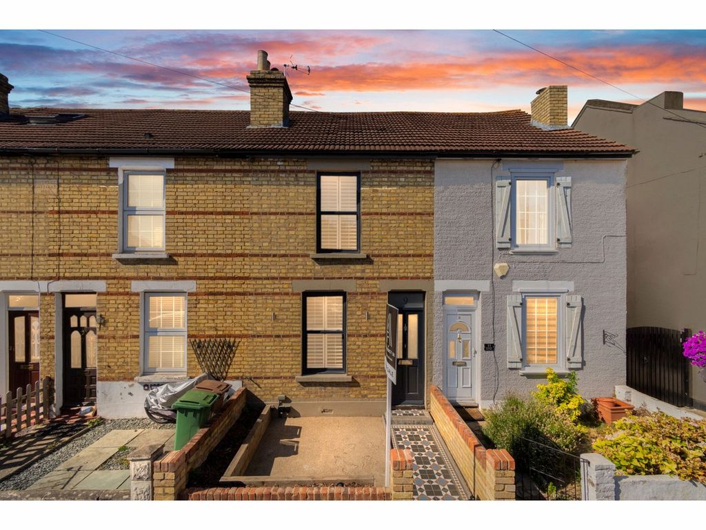 3 bed cottage for sale in Bridle Path, Beddington CR0 - Zoopla