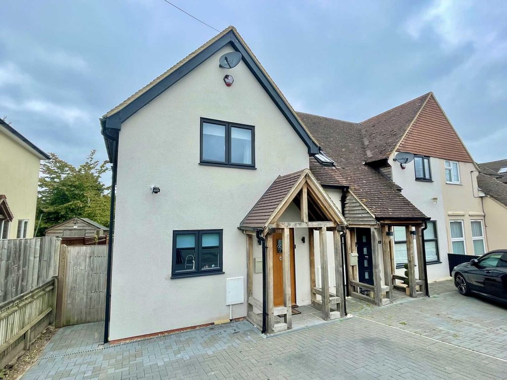 3 bed end terrace house for sale in Panters Road, Cholsey OX10 - Zoopla