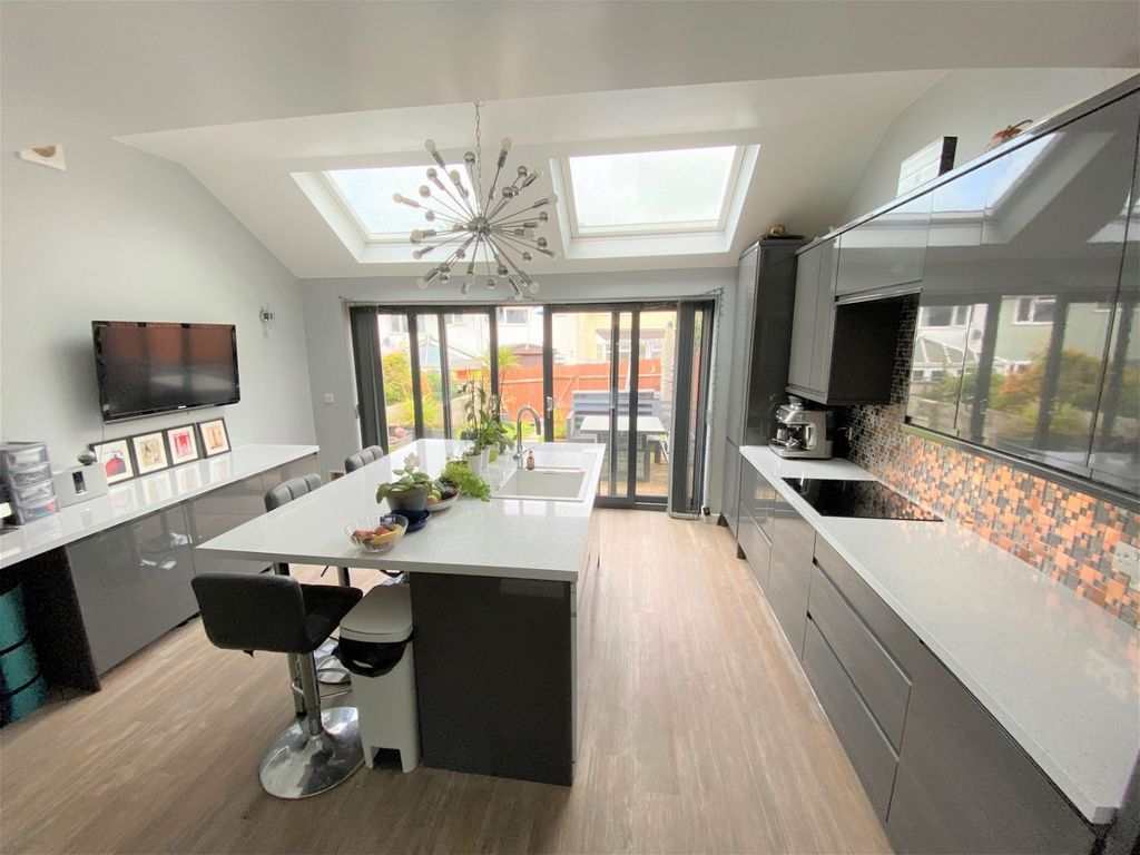 3 bed terraced house for sale in Trematon Drive, Ivybridge PL21, £ ...