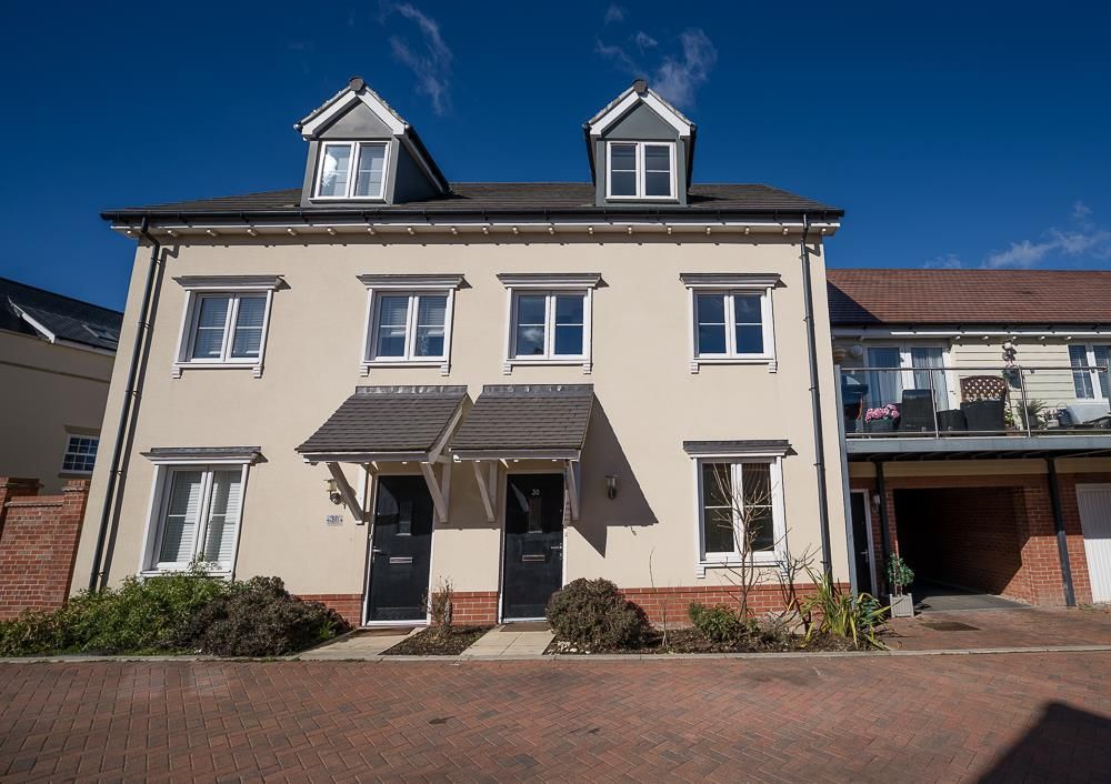 3 bed property for sale in Waterfront Promenade, Rowhedge, Colchester ...