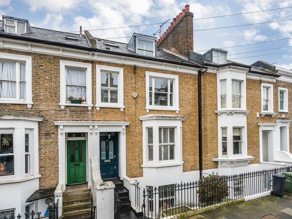 4 bed terraced house to rent in Fitzwilliam Road, London SW4, £5,000 ...