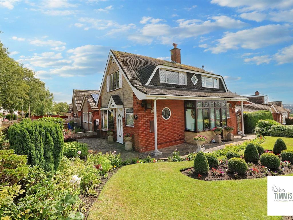 3 Bed Detached Bungalow For Sale In Birches Head Road Birches Head