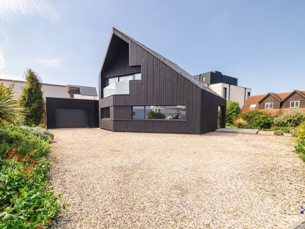 5 bed detached house for sale in St. Leonards Road, Hythe, Folkestone ...