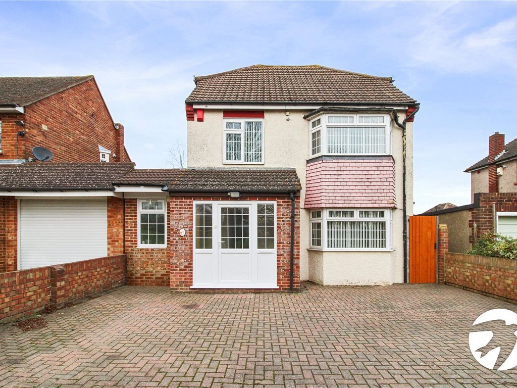 3 Bed Link Detached House To Rent In Masefield Road Northfleet