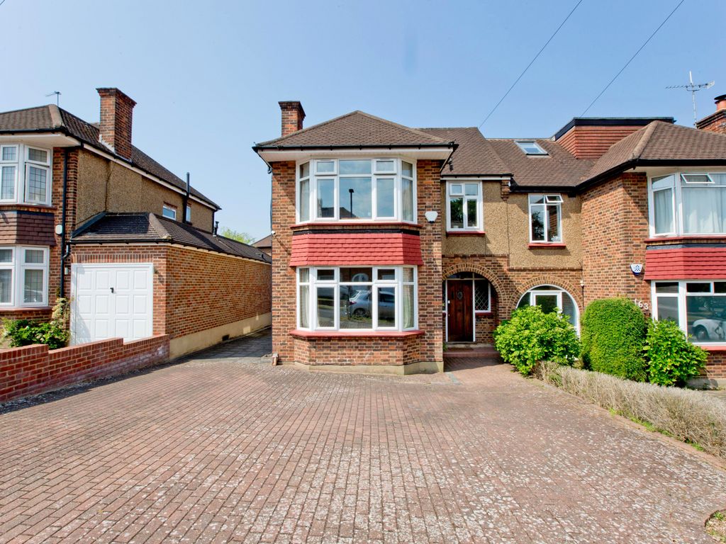 4 bed semi-detached house for sale in South Lodge Drive, London N14, £ ...