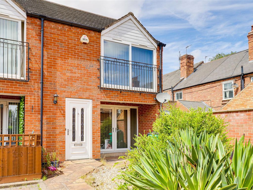 2 bed town house for sale in Querneby Road, Mapperley, Nottinghamshire ...