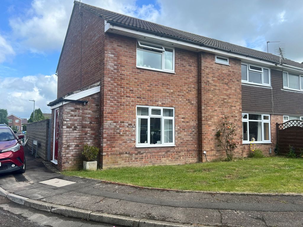 4 bed semi-detached house for sale in Norseman Close, Rhoose CF62, £ ...