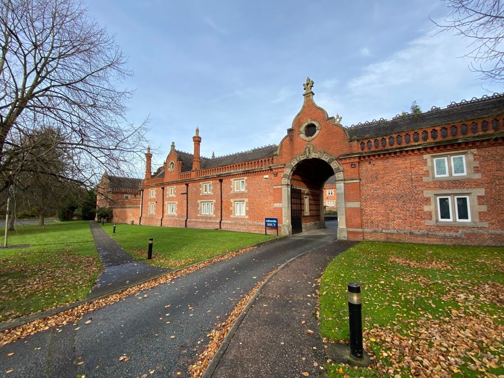 Office to let in South East Wing 1, The Quadrangle, Crewe Hall, Weston ...