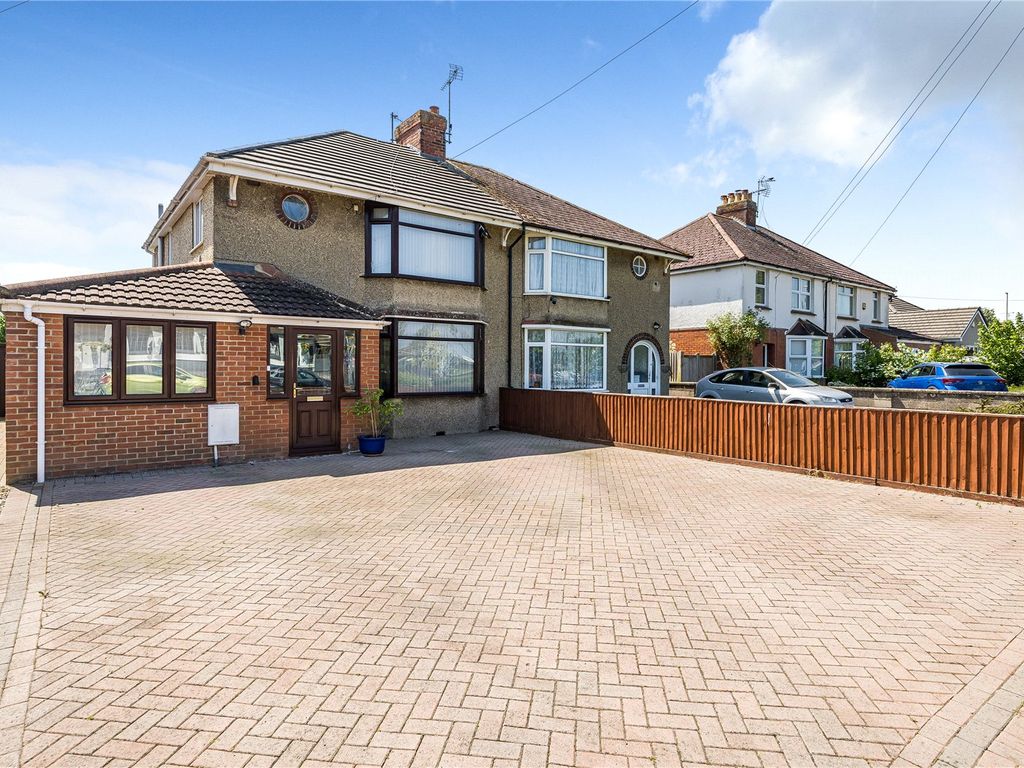 4 Bed Semi Detached House For Sale In Wanborough Road Stratton St