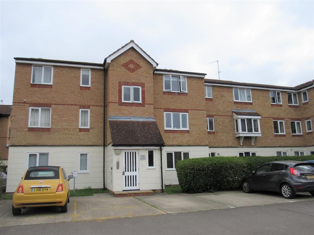 1 bed flat for sale in Mullards Close, Hackbridge, Surrey CR4 - Zoopla