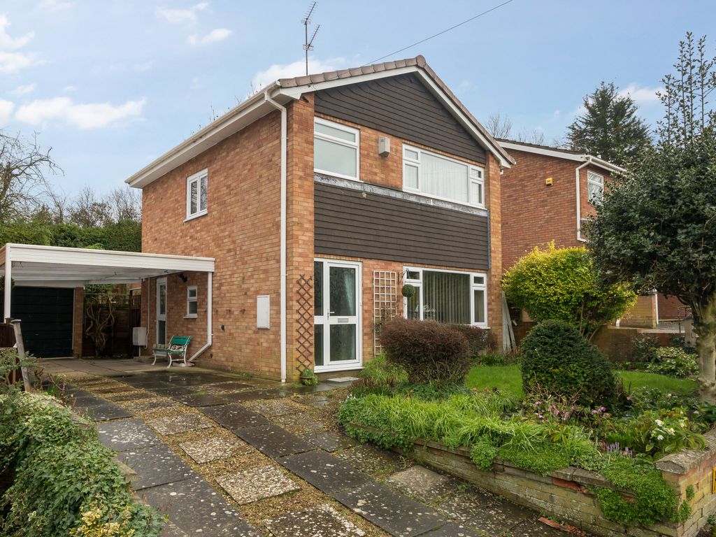 3 bed detached house for sale in Wessex Drive, Cheltenham ...