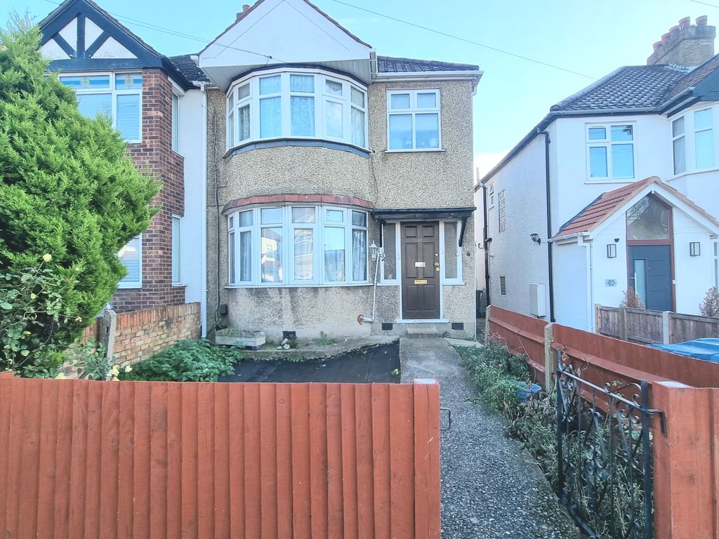 1 bed flat for sale in Weald Lane, Harrow HA3, £200,000 - Zoopla