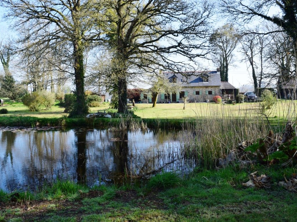 3 bed detached house for sale in 56160 Langoëlan, Morbihan, Brittany ...