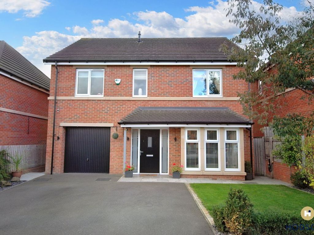 4 bed detached house for sale in Cotham Drive, Wakefield WF2 - Zoopla