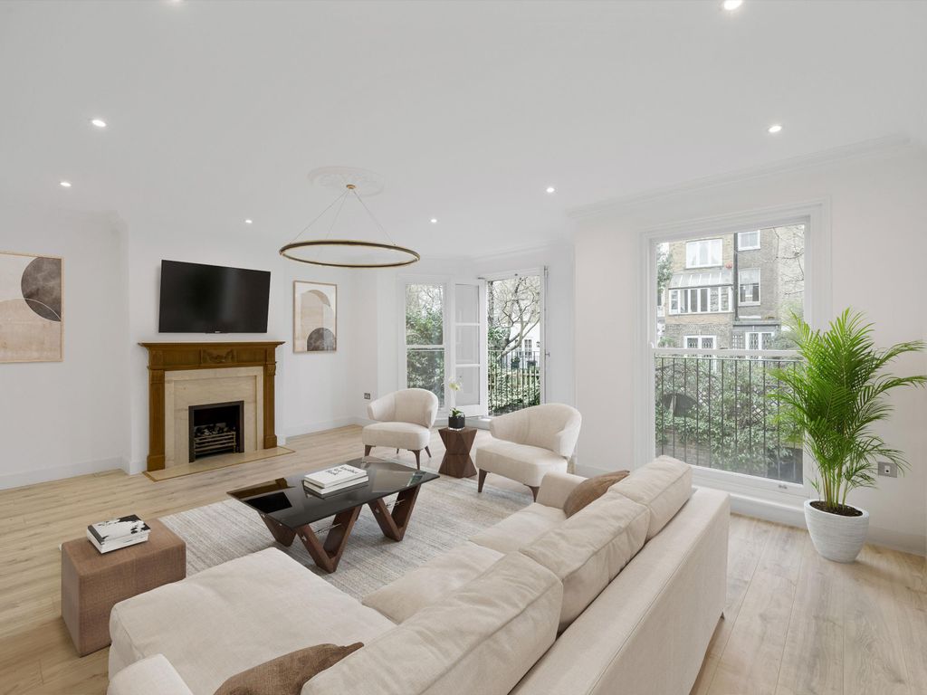 4 bed terraced house for sale in Eagle Place, London SW7 - Zoopla