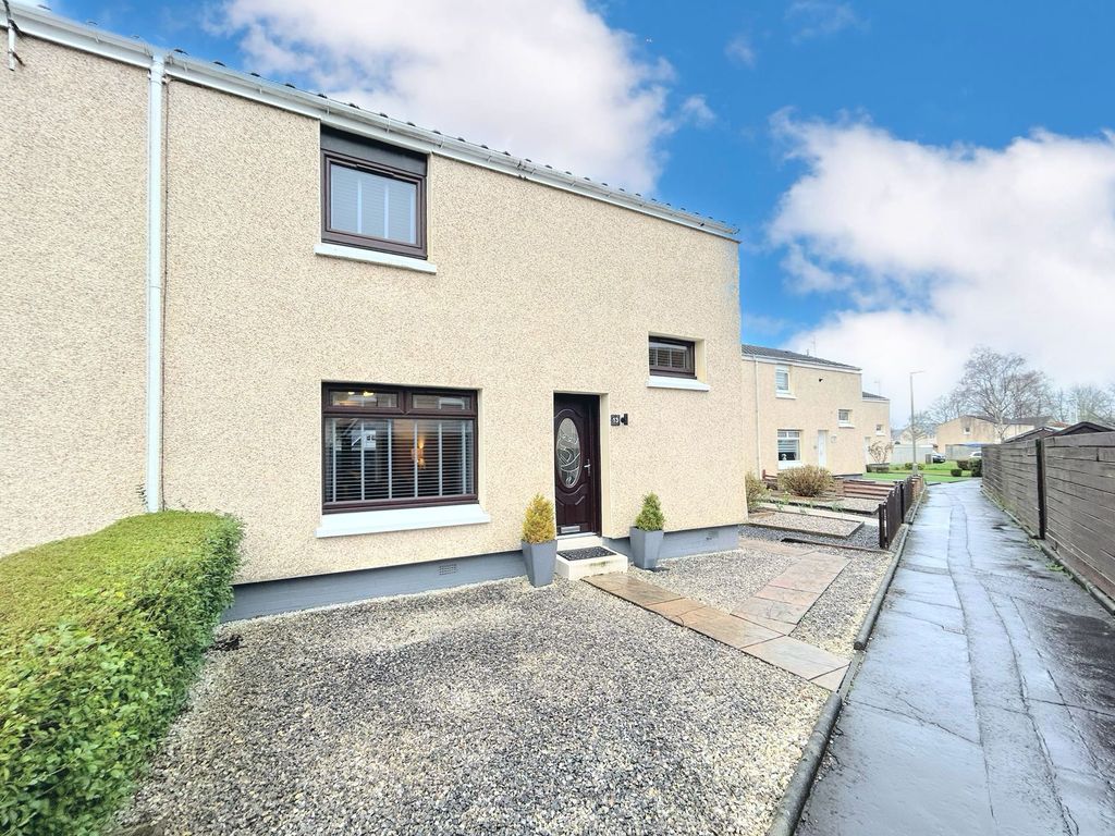 3 Bed End Terrace House For Sale In Pentland Way Kinloch Place Fk3 £