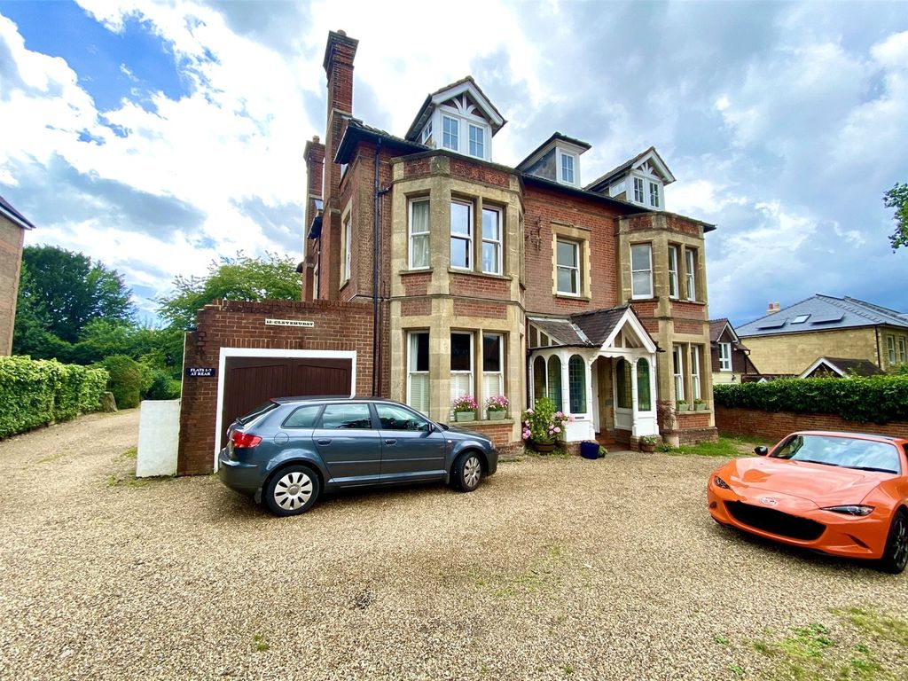 1 bed flat for sale in Upper Edgeborough Road, Guildford, Surrey GU1 ...