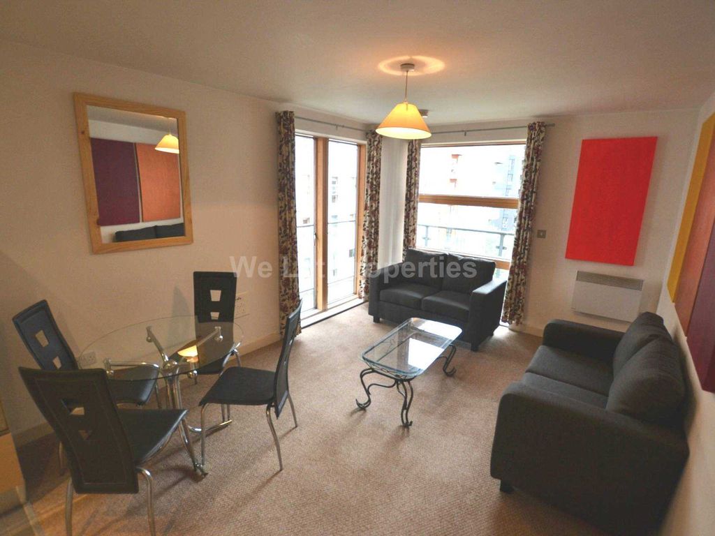 2 bed flat to rent in Barton Place, Green Quarter M4, £1,200 pcm - Zoopla