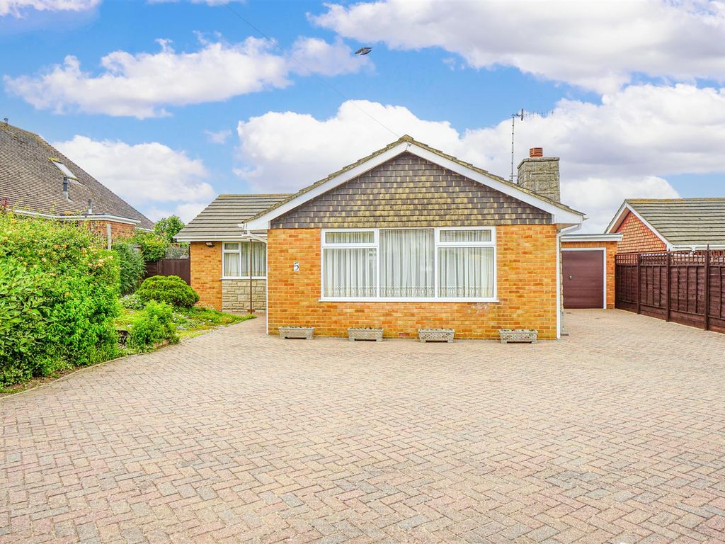 3 Bed Detached Bungalow For Sale In Pebsham Lane Bexhill On Sea Tn40