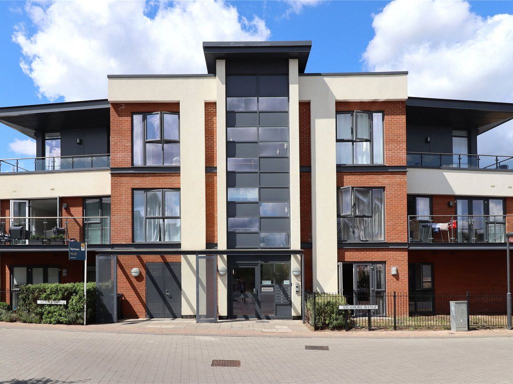 2 bed flat for sale in Sycamore Avenue, Woking, Surrey GU22, £415,000 ...