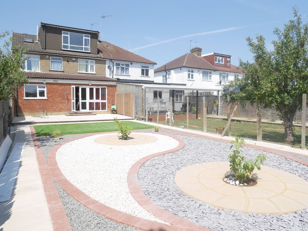 6 bed semi-detached house to rent in Hunters Grove, Kenton HA3 - Zoopla