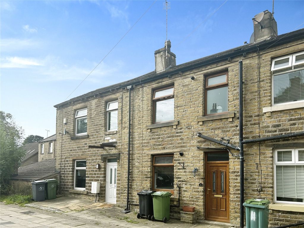 1 Bed Terraced House To Rent In New Street Netherton Huddersfield Hd4
