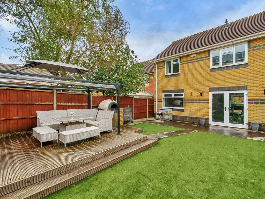 3 bed detached house for sale in Gover Road, Hanham, Bristol ...