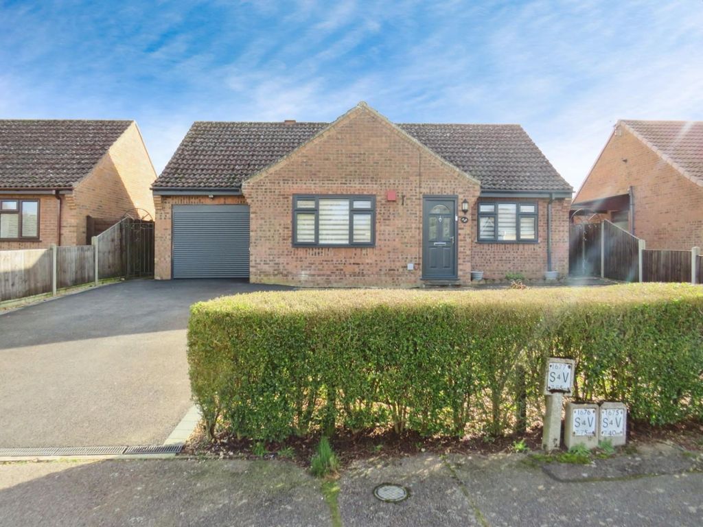 3 bed detached bungalow for sale in Downham Way, Brandon IP27, £325,000 ...