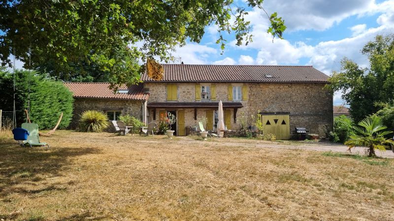 Abjat Sur Bandiat, Dordogne, Nouvelle-Aquitaine, 4 bed property for ...