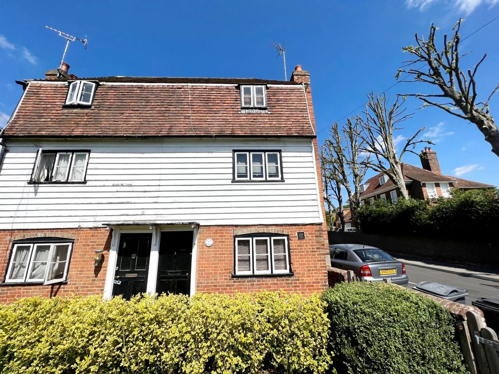2 bed cottage to rent in Malling Road, Teston, Maidstone ME18 - Zoopla