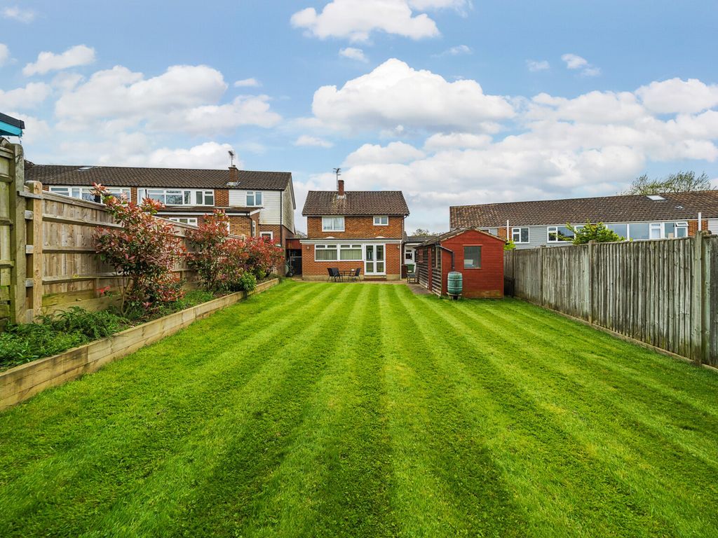 3 bed detached house for sale in Sandhurst Park, Tunbridge Wells, Kent ...