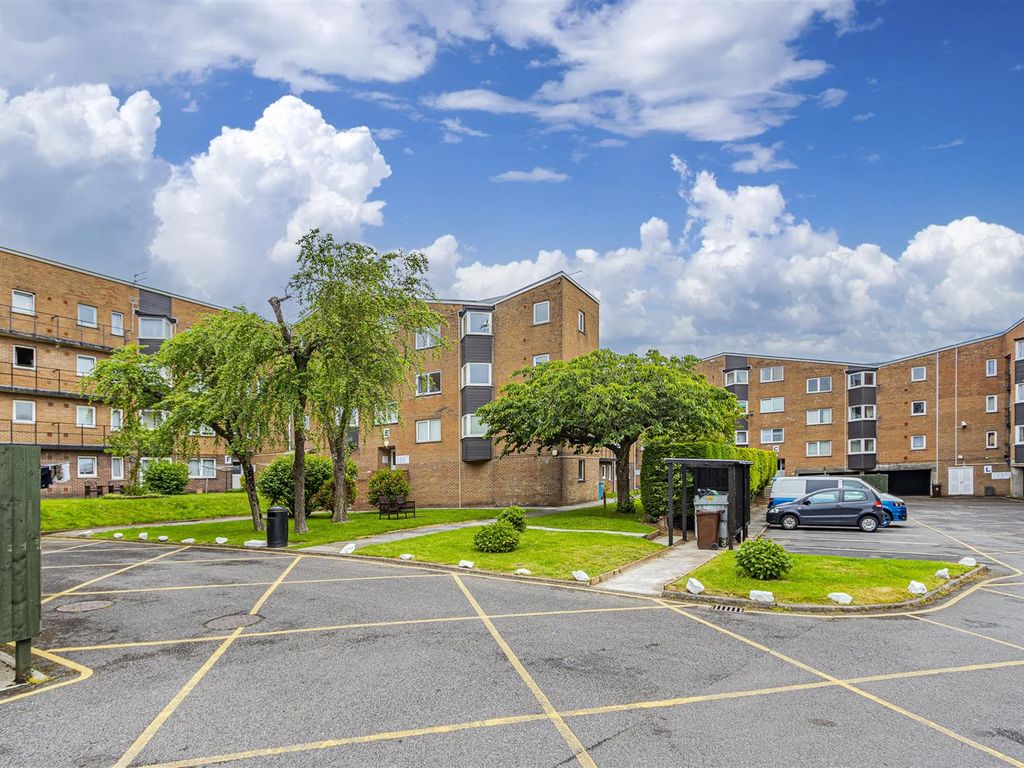 1 bed flat for sale in Coed Edeyrn, Llanedeyrn, Cardiff CF23 - Zoopla