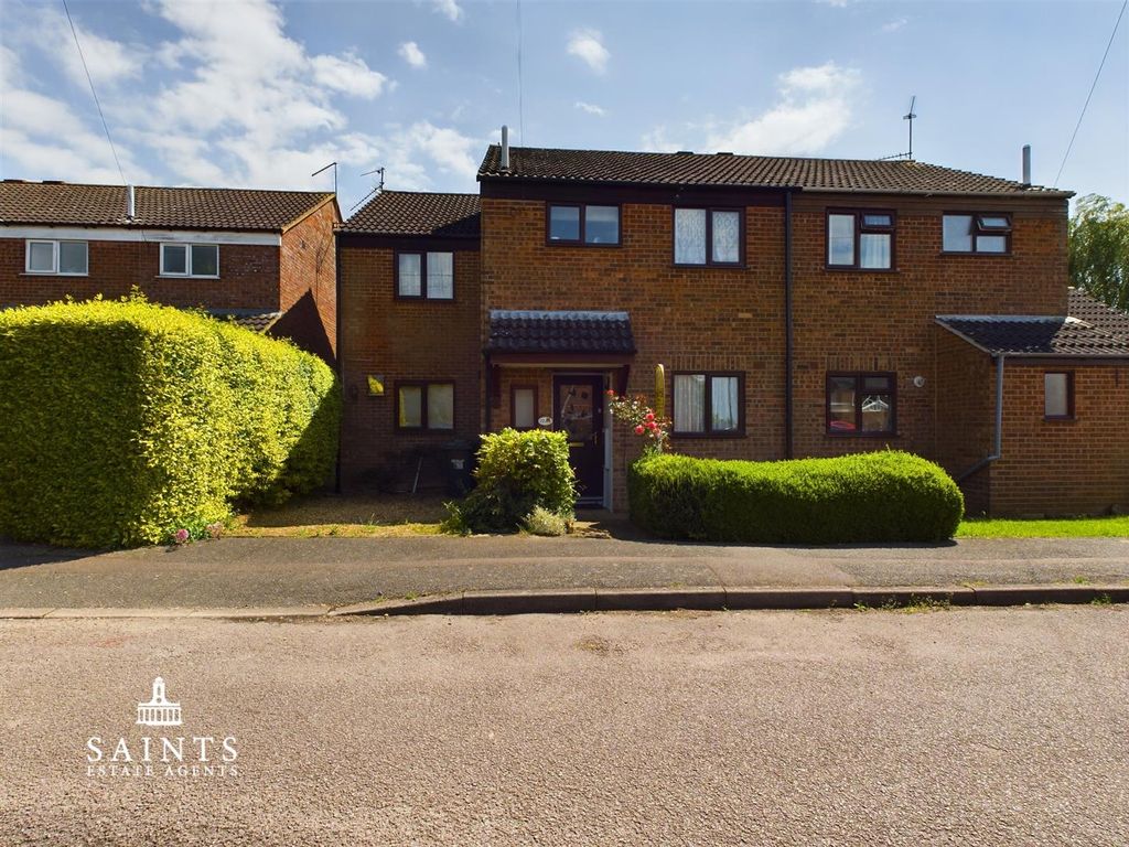 5 bed semi-detached house for sale in Breach Close, Brixworth ...