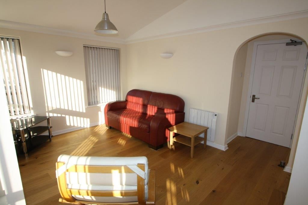 1 bed flat to rent in Meridian Place, London E14 - Zoopla