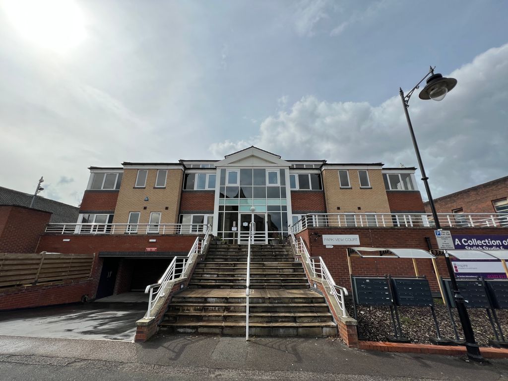 1 bed flat to rent in Victoria Street, Basingstoke RG21, £900 pcm - Zoopla