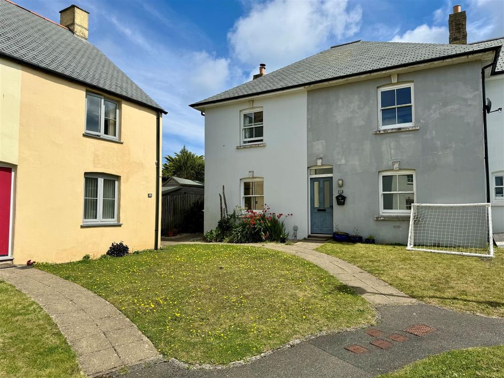 2 bed semi-detached house to rent in Bezant Place, Newquay TR7, £1,200 ...