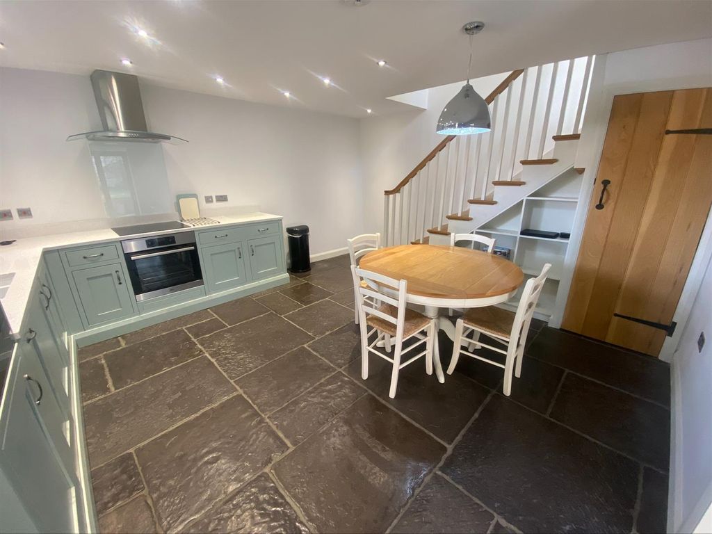 2 bed property to rent in Station Road, Shapwick, Bridgwater TA7, £ ...